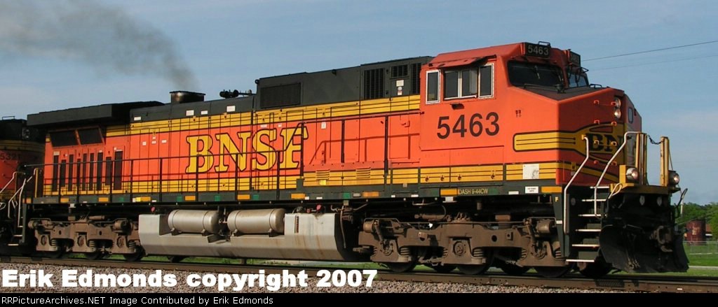 BNSF 5463